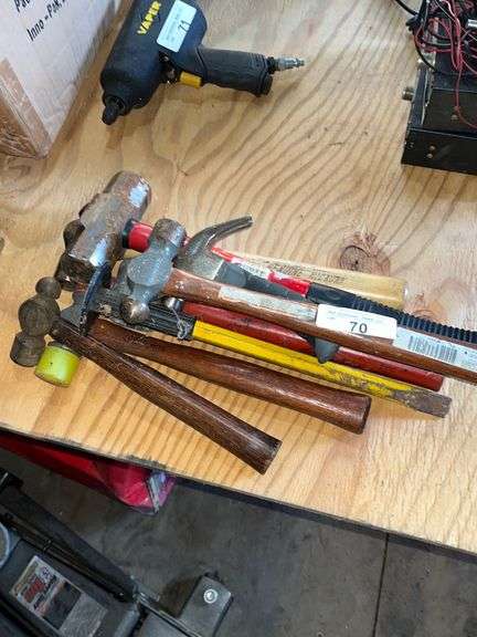 Assortment of Hammers - Baer Auctioneers - Realty, LLC