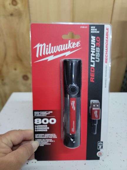 Milwaukee Red Lithium USB 3.0 Flashlight - Baer Auctioneers - Realty, LLC