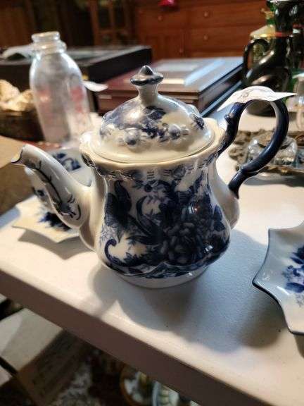 Flow Blue Tea Set - Baer Auctioneers - Realty, LLC