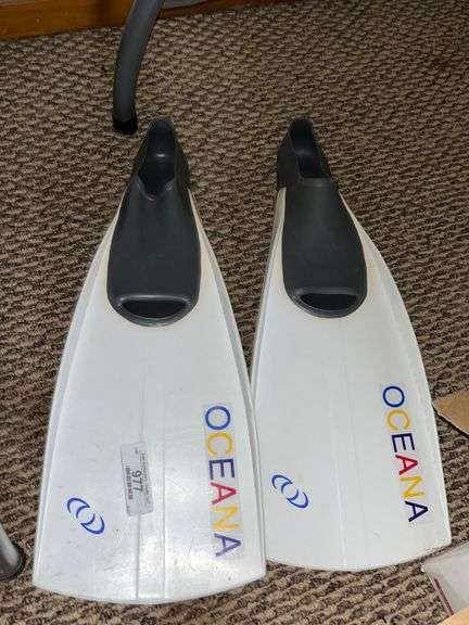 Pair Of Oceana Flippers - Baer Auctioneers - Realty, LLC