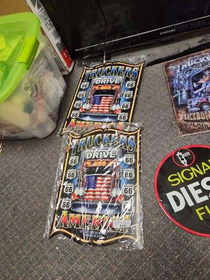 Metal Tucker Signs - Baer Auctioneers - Realty, LLC