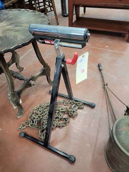 Roller Stand, Assorted Chains - Baer Auctioneers - Realty, LLC