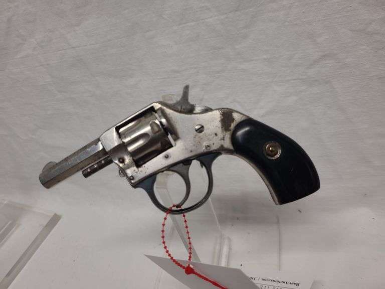 H&R Young America 22 Cal Revolver - Baer Auctioneers - Realty, LLC