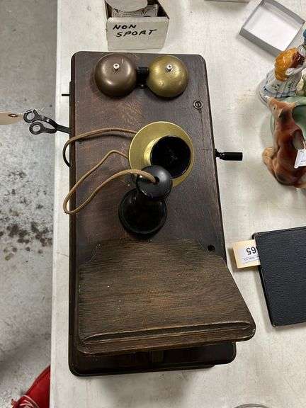 Vintage Telephone - Baer Auctioneers - Realty, LLC