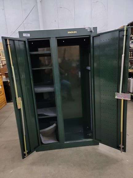 Stack On 10 Gun Safe W/ Keys,5 Shelves - Baer Auctioneers - Realty, LLC