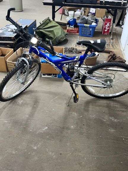 Blue Huffy Bike - Baer Auctioneers - Realty, LLC