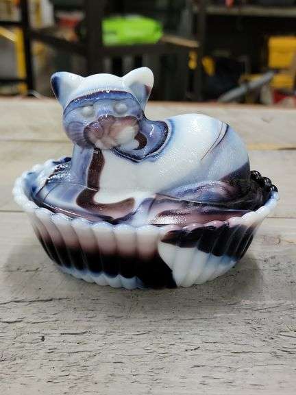 Westmoreland Slag Glass Cat On Nest - Baer Auctioneers - Realty, LLC