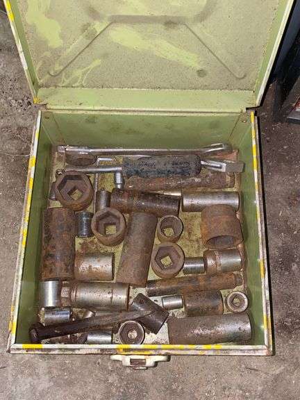 Tool Box, Sockets, Tools - Baer Auctioneers - Realty, LLC