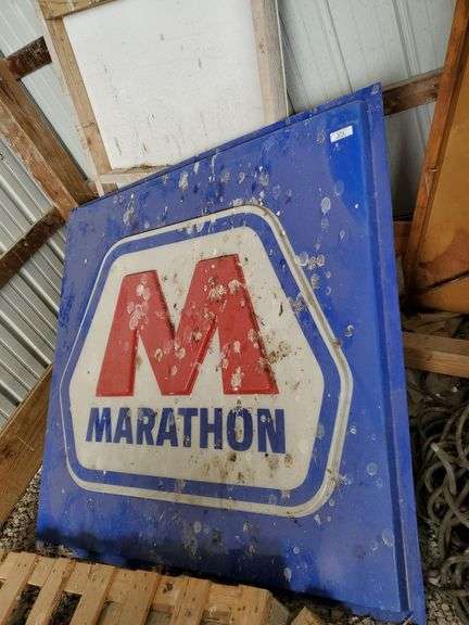 Marathon Sign - Baer Auctioneers - Realty, LLC