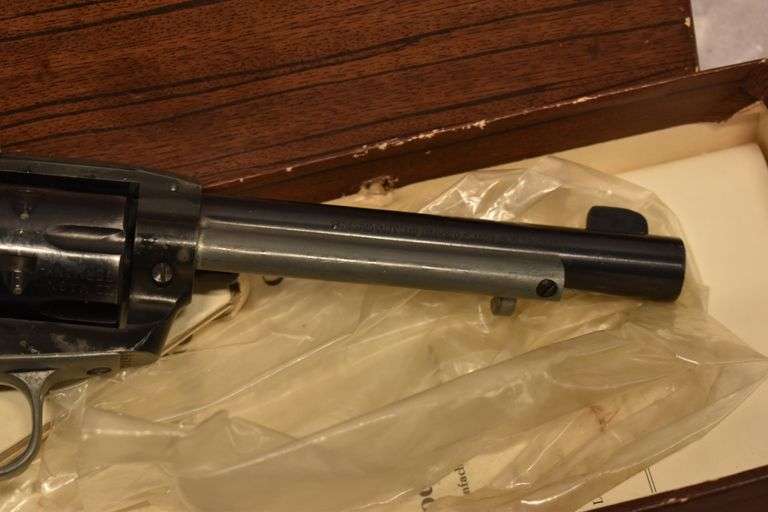 Hawes Deputy Marshall 22 Mag / 22LR Revolver - Baer Auctioneers ...