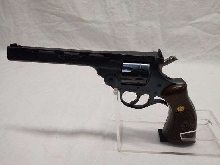 H & R 999 Sportsman 22 cal Revolver - Baer Auctioneers - Realty, LLC