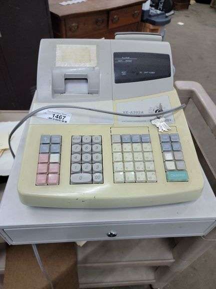Electric Cash Register W/ Keys - Baer Auctioneers - Realty, LLC