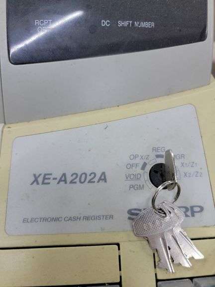 Electric Cash Register W/ Keys - Baer Auctioneers - Realty, LLC