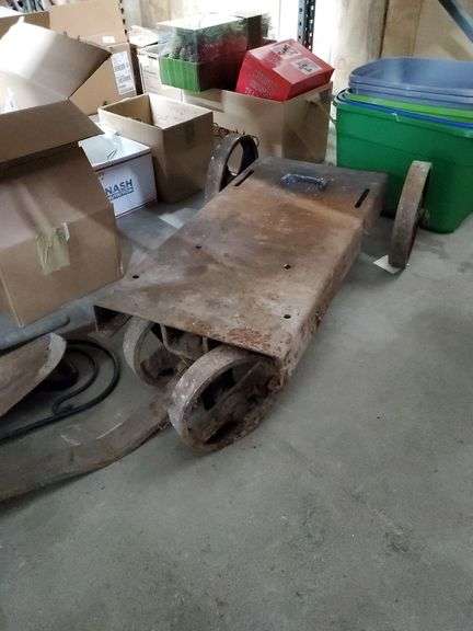 Steam Engine Cart - Baer Auctioneers - Realty, LLC