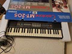 Casiotone MT-205 Keyboard - Baer Auctioneers - Realty, LLC