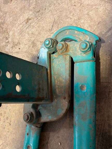 Steel City Slotted Angle Cutter - Baer Auctioneers - Realty, LLC
