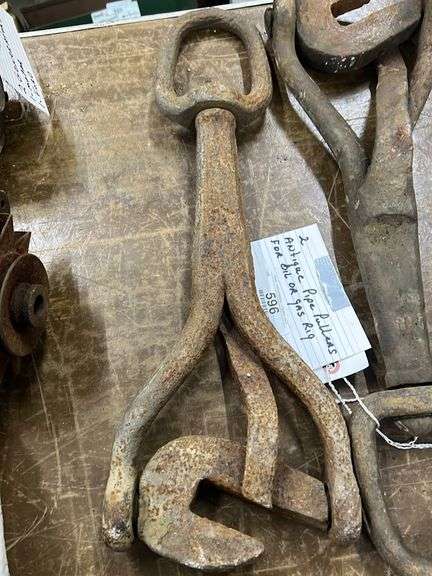 Antique Pipe Pullers For Oil and Gas Rig - Baer Auctioneers - Realty, LLC