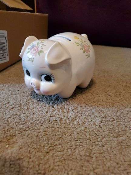 2 Lefton Piggy Banks - Baer Auctioneers - Realty, LLC
