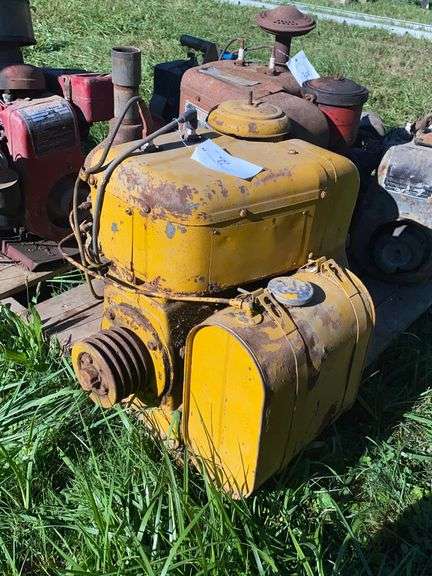 2 Cylinder Gas Engine With 2 Shafts - Baer Auctioneers - Realty, LLC
