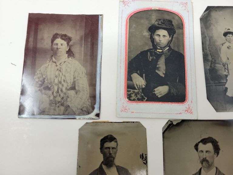 5 Tin Type Pictures - Baer Auctioneers - Realty, LLC