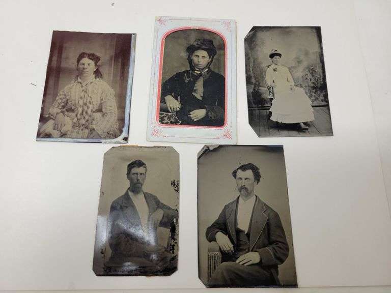 5 Tin Type Pictures - Baer Auctioneers - Realty, LLC