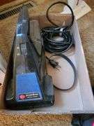 Oreck XL Vacuum, Hoover Brush Vac, Singer 3 in 1 - Baer Auctioneers ...