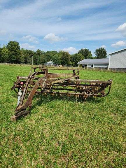 Hay Rake - Baer Auctioneers - Realty, LLC