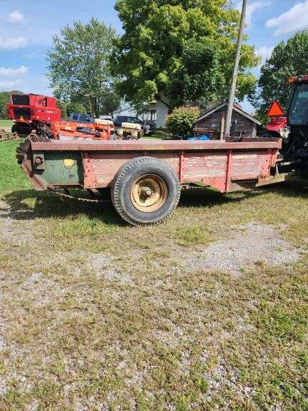 New Idea Manure Spreader PTO Drive - Baer Auctioneers - Realty, LLC