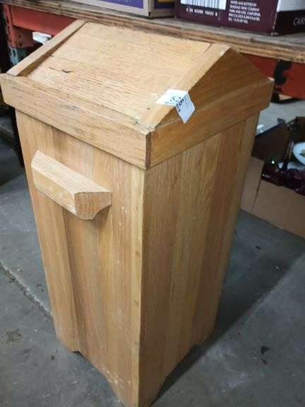 Wooden Flip Top Trash Can - Baer Auctioneers - Realty, LLC