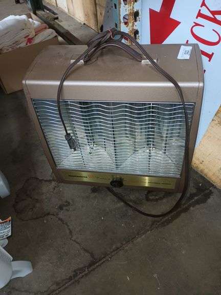 Toastmaster Automatic Heater - Baer Auctioneers - Realty, LLC