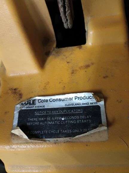 Vintage Cole Key Cutting Machine - Baer Auctioneers - Realty, LLC