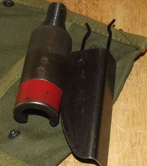 M1 Carbine Blank Firing device/Shell Deflector - Baer Auctioneers ...