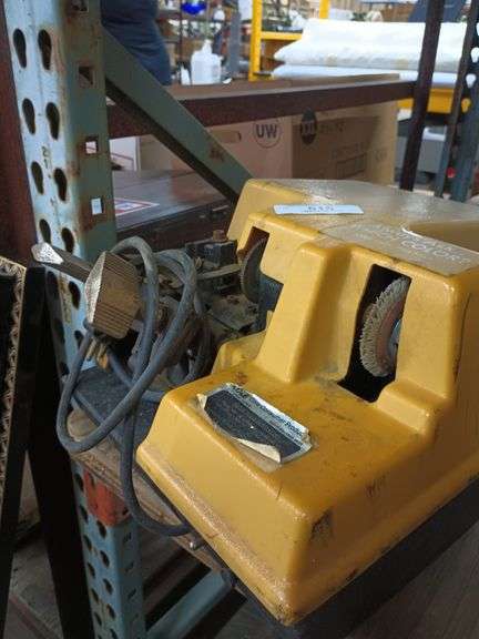 Vintage Cole Key Cutting Machine - Baer Auctioneers - Realty, LLC