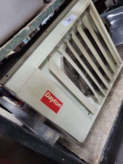 Dayton Industrial Wall Fan - Baer Auctioneers - Realty, LLC