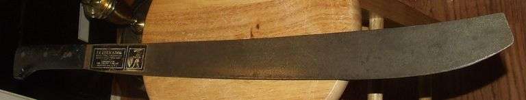 WW2 US Military Luchador Machete No 323 - Baer Auctioneers - Realty, LLC