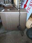 Toastmaster Automatic Heater - Baer Auctioneers - Realty, LLC