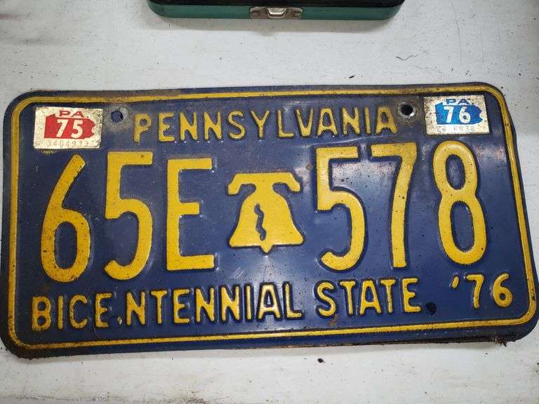 Decorative License Plates - Baer Auctioneers - Realty, LLC