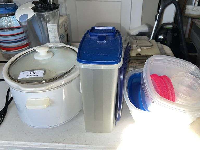 Crock Pot and Plastic Food Containers - Baer Auctioneers - Realty, LLC