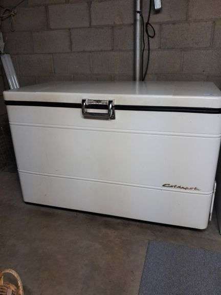 Coldspot Deep Freezer - Baer Auctioneers - Realty, LLC