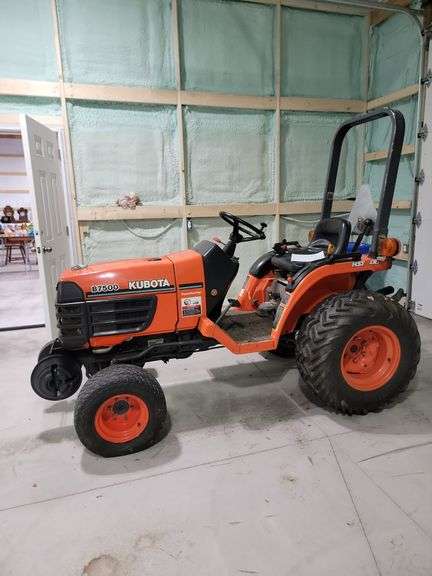 2003 Kubota B7500 HST 4WD 25 HP 889 Hr. - Baer Auctioneers - Realty, LLC