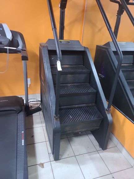 StairMaster StepMill 7000 PT Climbing System - Baer Auctioneers ...