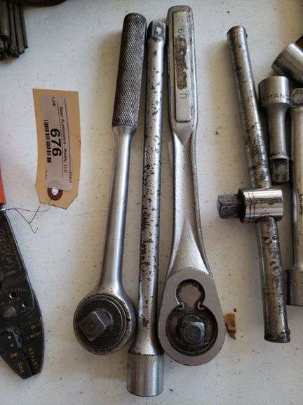 Assorted Ratchets, Hand Crank Ratchet - Baer Auctioneers - Realty, LLC