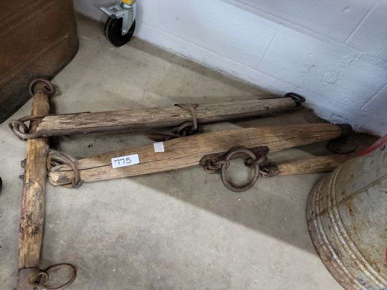 Antique Single Trees - Baer Auctioneers - Realty, LLC