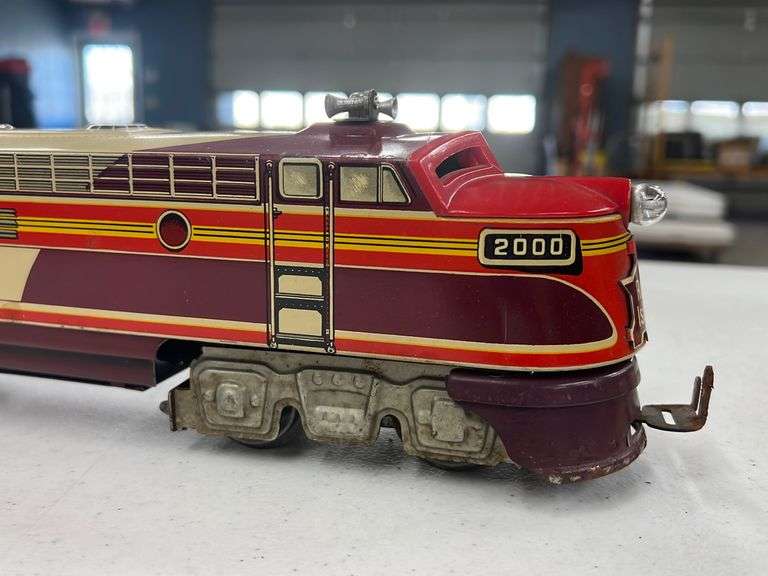 Unique Art Mfg Co. Rock Island 2000 Powered and Lighted Tin Litho ...