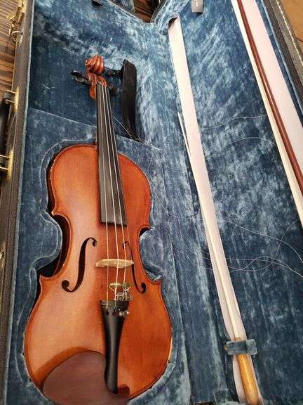 Very Nice Violin "Marked Ernst Heinrich Roth" "Markneukirchen 1930 ...