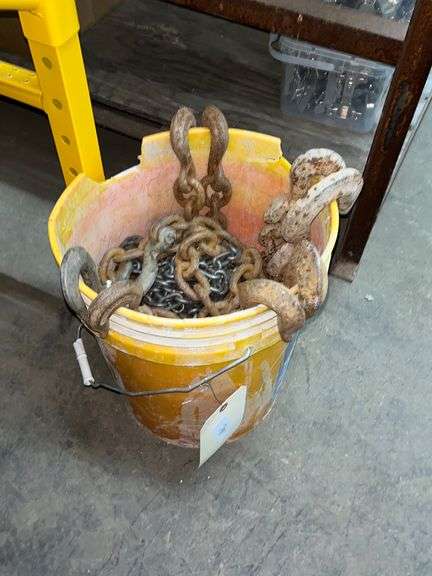 Bucket Of Chains, Misc - Baer Auctioneers - Realty, LLC
