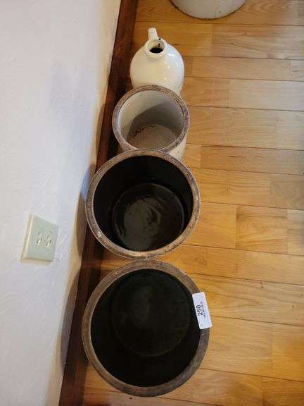 4 Assorted Crocks - Baer Auctioneers - Realty, LLC