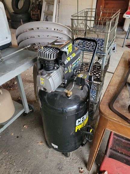125 PSI Air Compressor - Baer Auctioneers - Realty, LLC