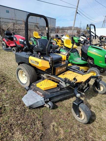 Cub Cadet Recon Zero Turn 60" Cut, Runs - Baer Auctioneers - Realty, LLC