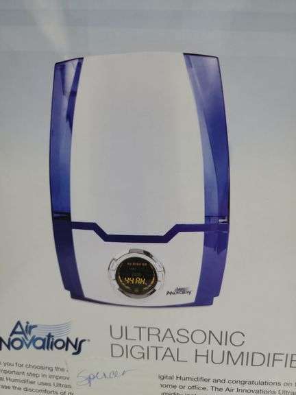 Humidifier, Lamp, Metal Plant Stand, Screws, Nails - Baer Auctioneers ...